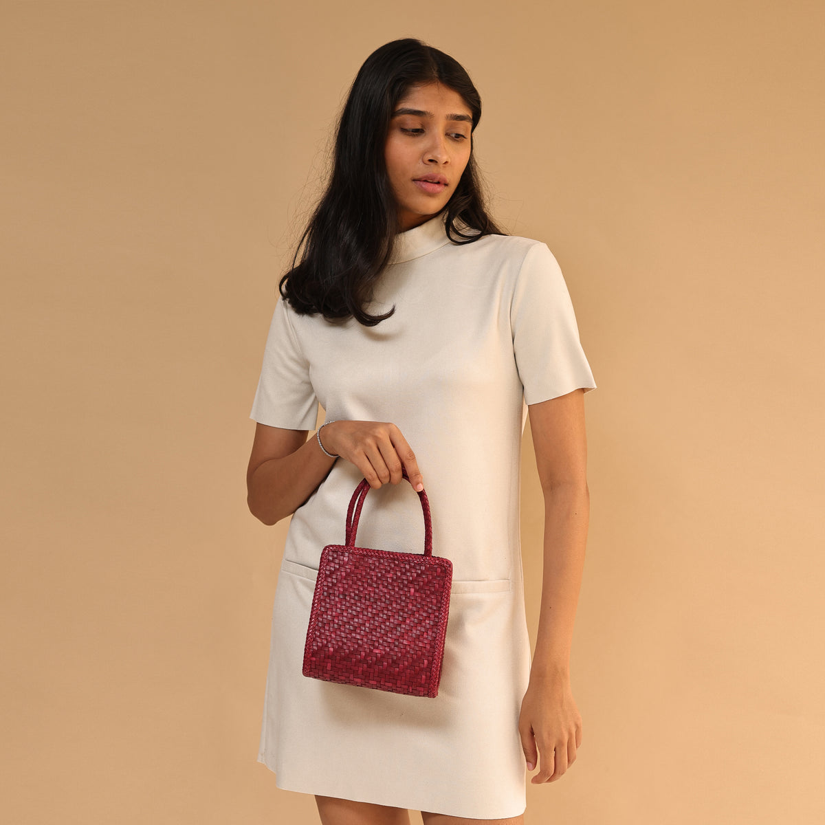 CA 3 | WOVEN TLD | WINE – Calonge