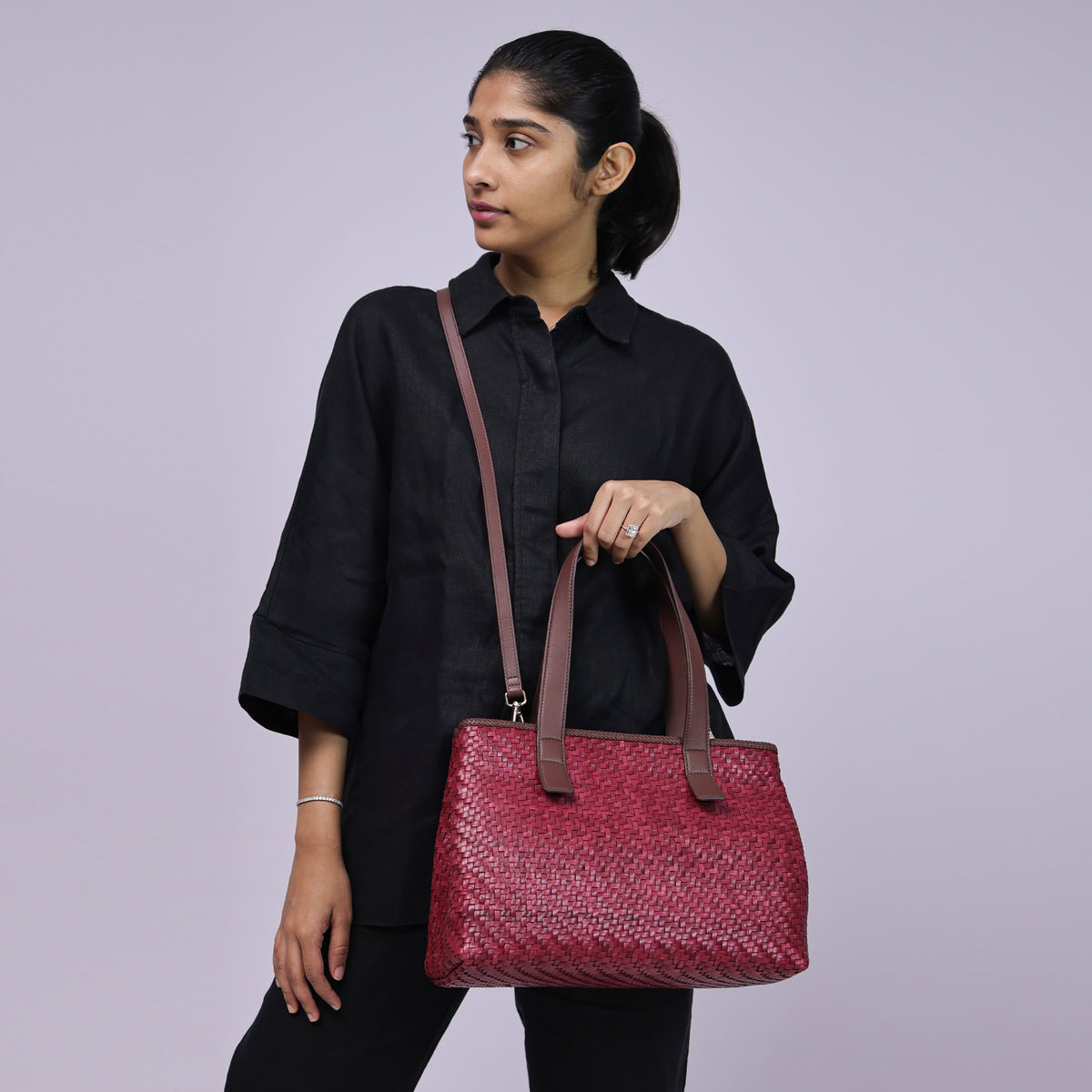 CA 1034 | WOVEN TLD | WINE – Calonge